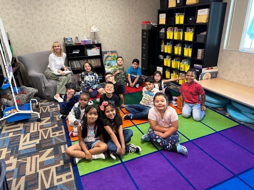 Live Feed | Mission Crest Elementary School