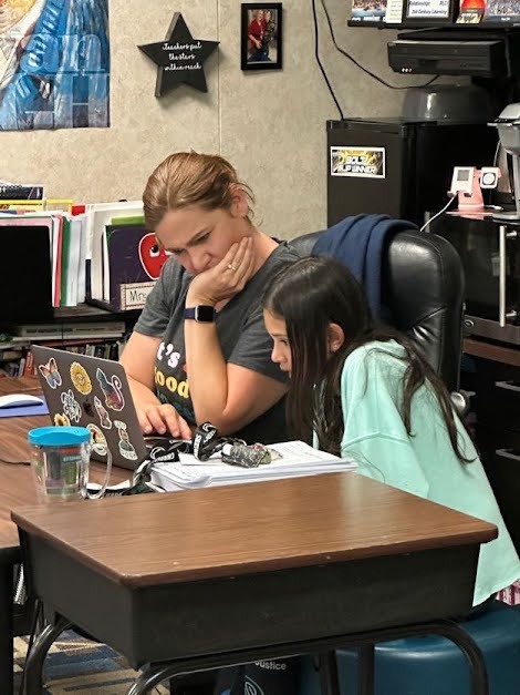 Live Feed | Mission Crest Elementary School